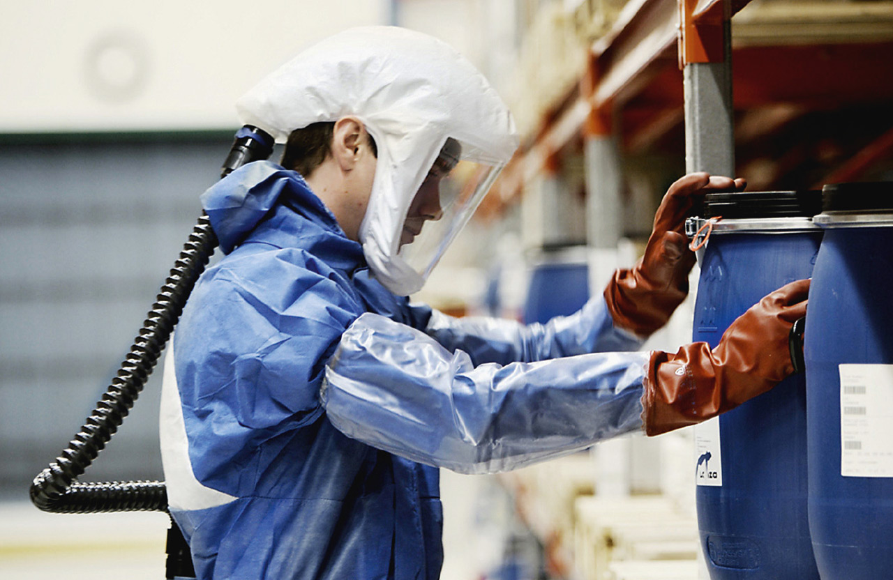 Gut geschützt gegen Staub | VBG Spezial